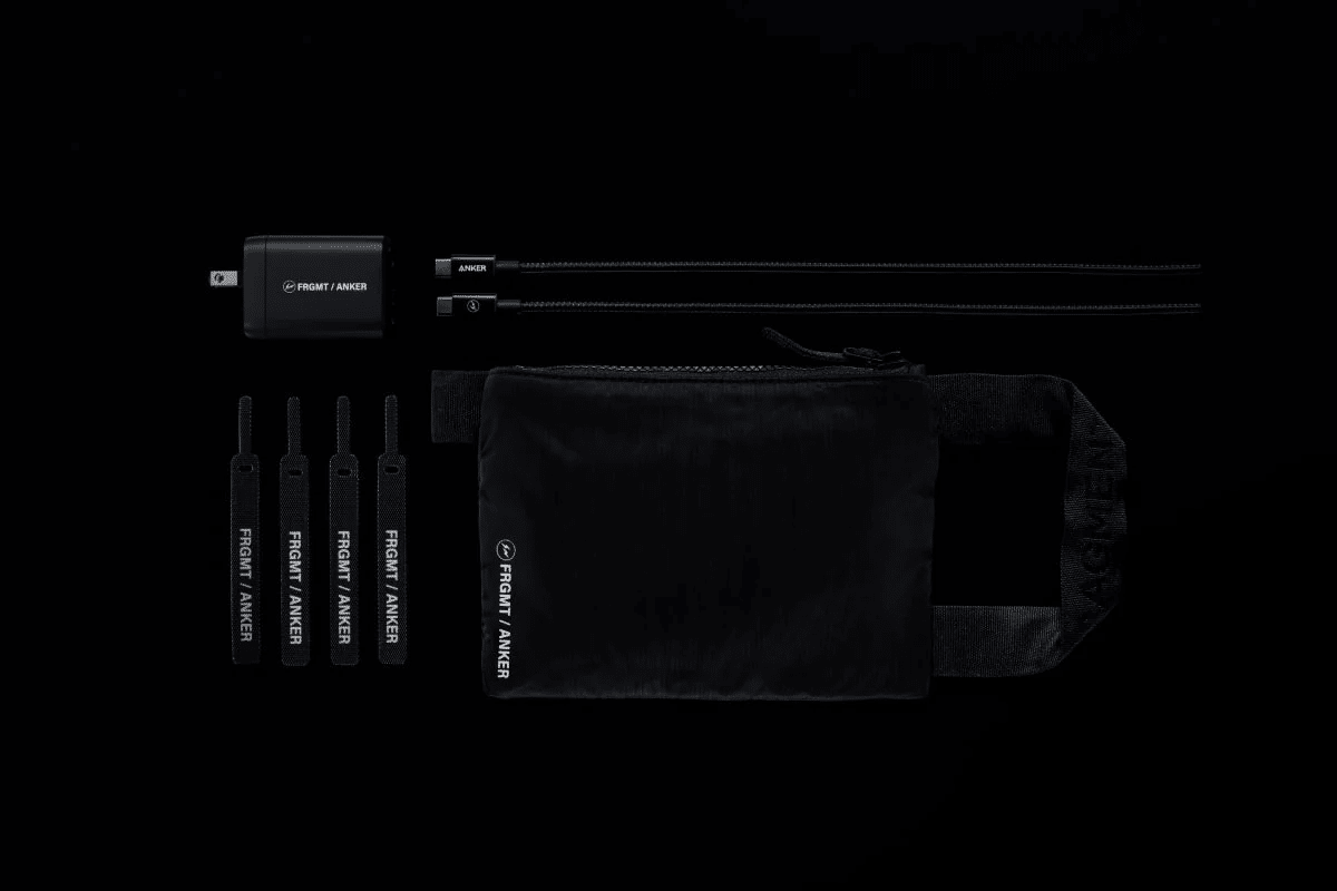 FRAGMENT/ANKERのコラボ充電器がカッコ良すぎる件｜ワタル