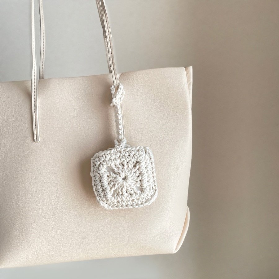 【かぎ針PDF編み図】 AirPods case 編み図 ダウンロード販売｜SLOW CRAFT