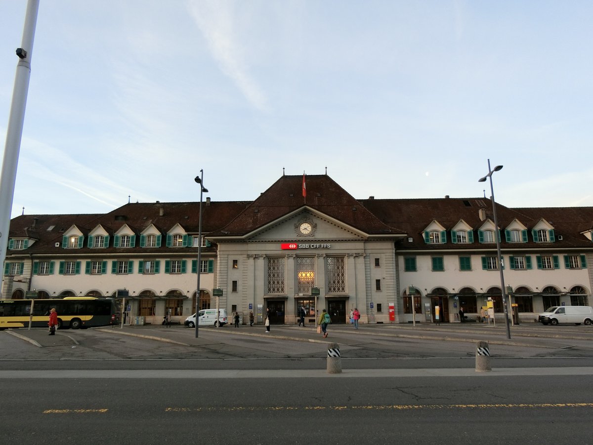 スイス・トゥーン観光（ブラームスが過ごした街）｜岡田柚香 Yuzuka Okada