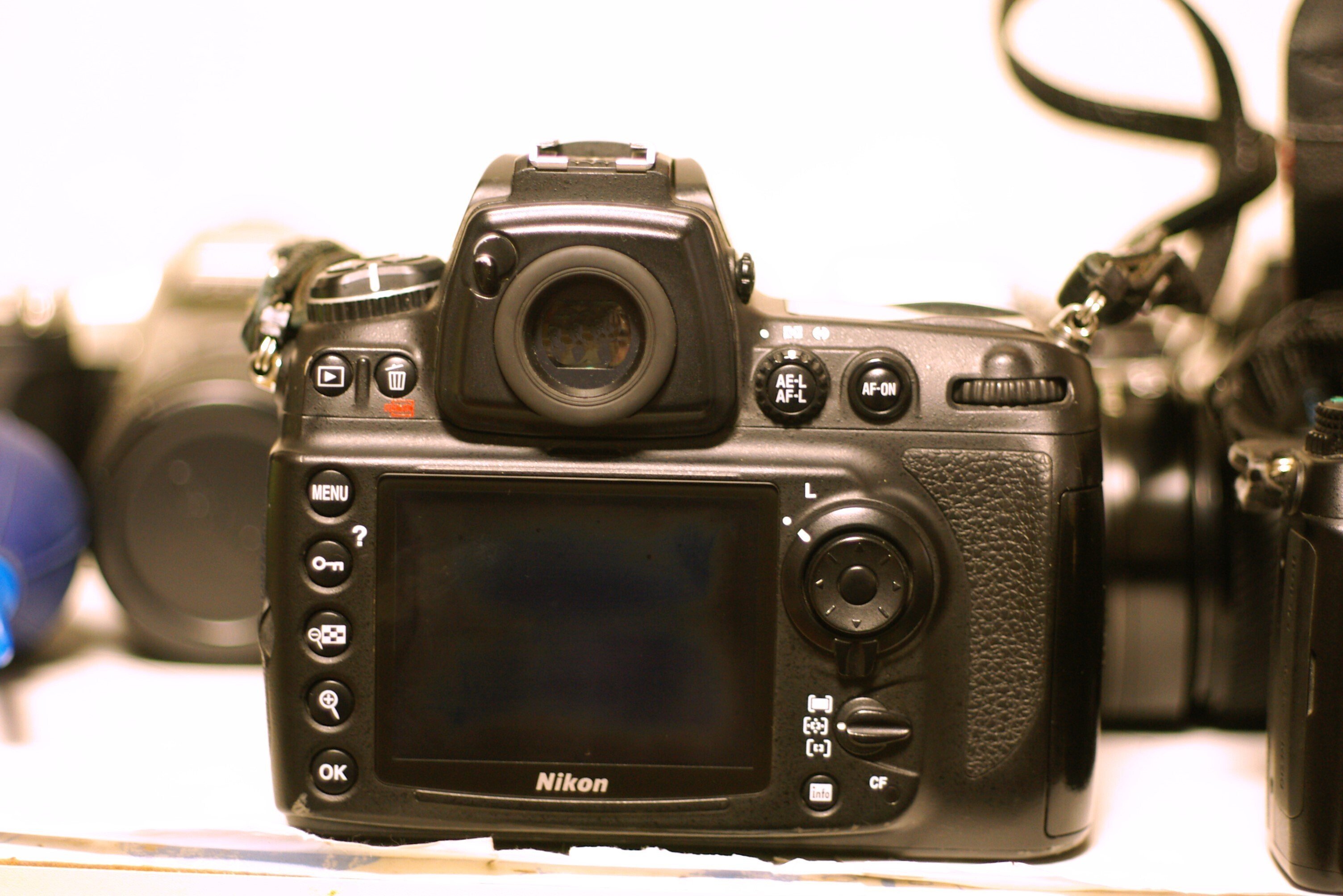 Nikon D700という一眼レフ|Sven. Nikon D700という一眼レフ|Sven.