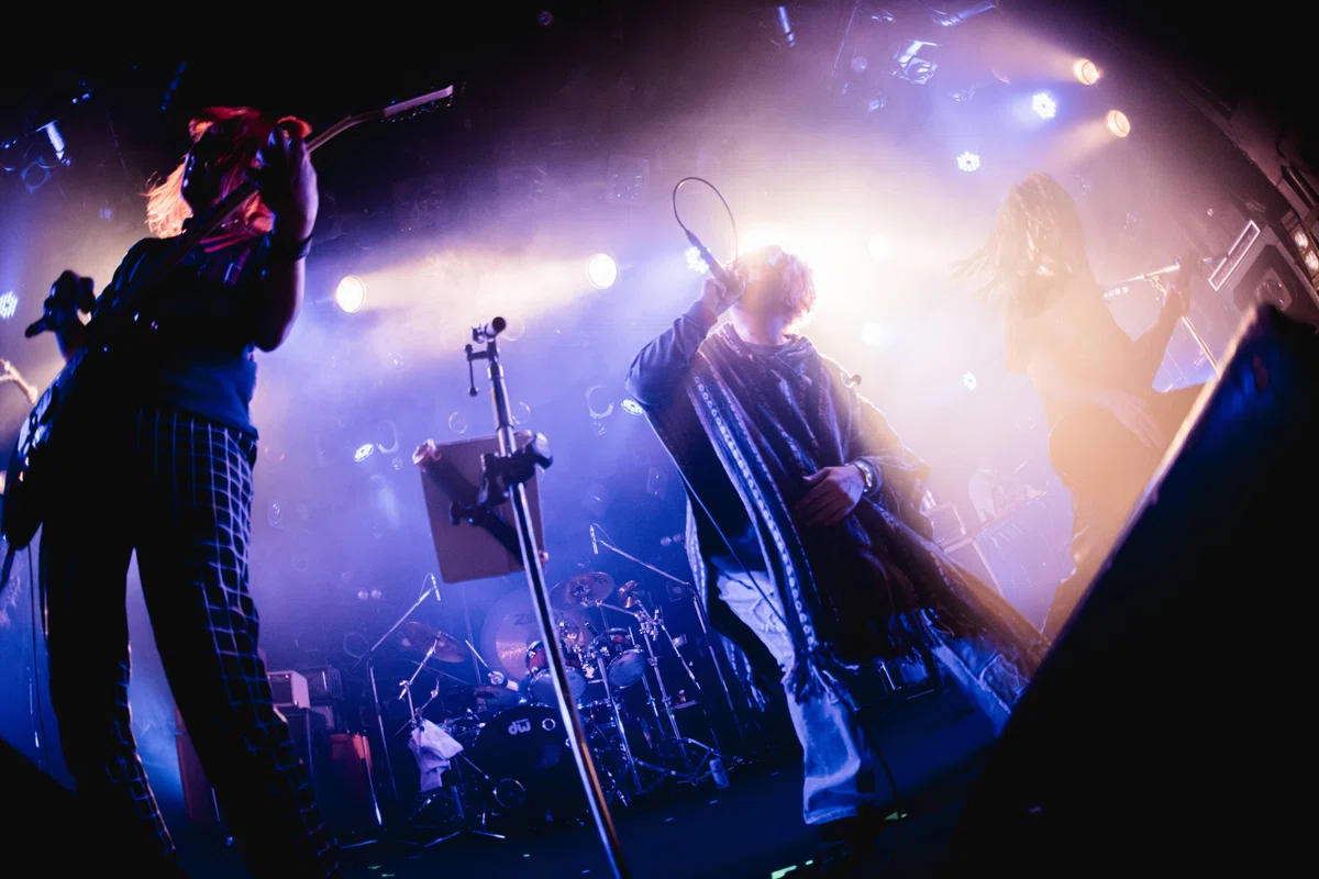 COALTAR OF THE DEEPERS x Boris対談、Live Report｜KiliKiliVilla Official