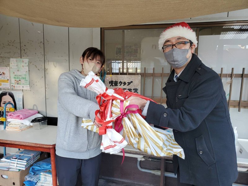 児童養護施設等の子どもたちへクリスマスプレゼントを🎄サンタ募玉・募コイン｜株式会社ユーコー【公式】