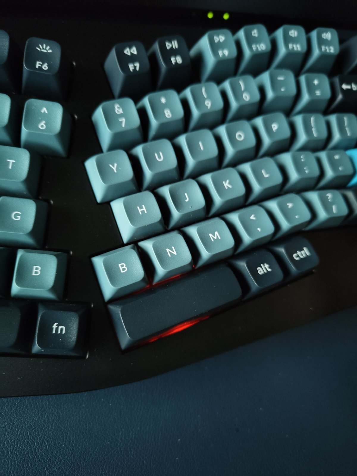 Keychron Q14 Pro レビュー｜aoi