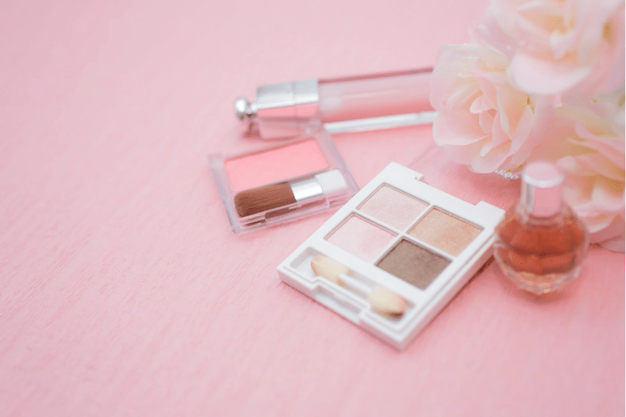 化粧品のPR表現とは？化粧品の定義や医薬品医療機器等法などを解説｜BAY COSMETICS(ベイコスメティックス）