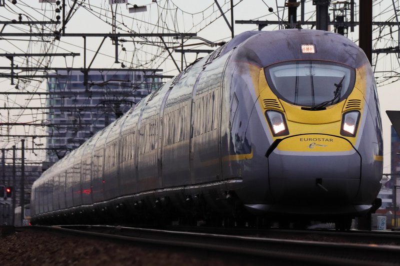 AM96再チャレンジとユーロスターの撮影｜横御