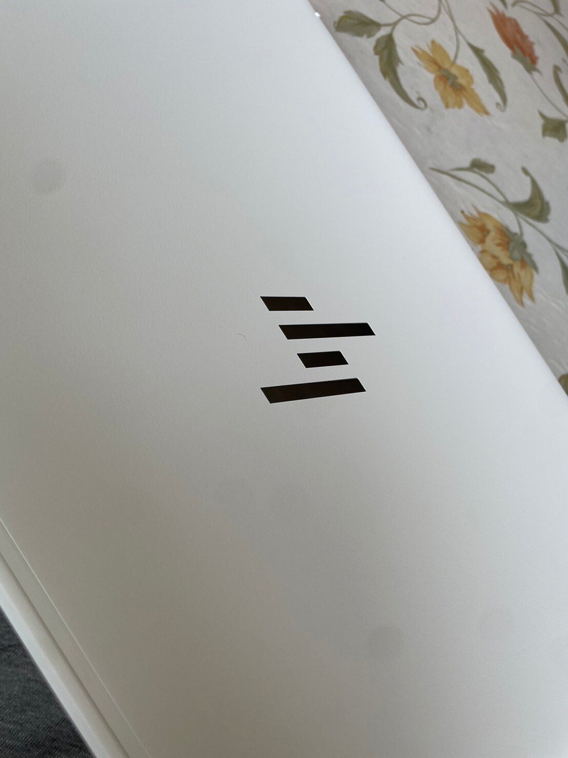 大学のノートパソコンの相棒はこれ「HP Pavilion Aero 13 大学のノートパソコンの相棒はこれ「HP Pavilion Aero 13