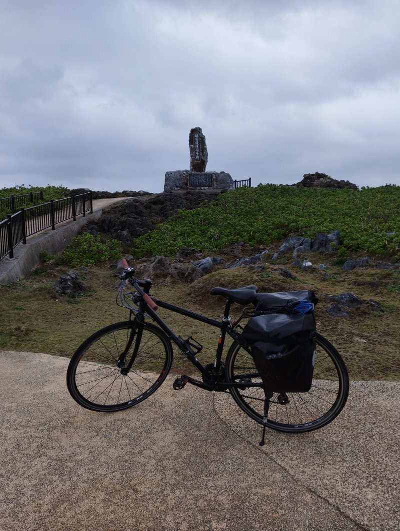 沖縄を自転車で一周しながら平和と教育について考える｜ABB-welm