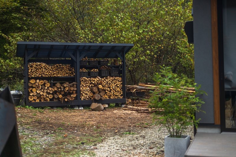 TONAKA | CENTER HOUSE｜TONAKA