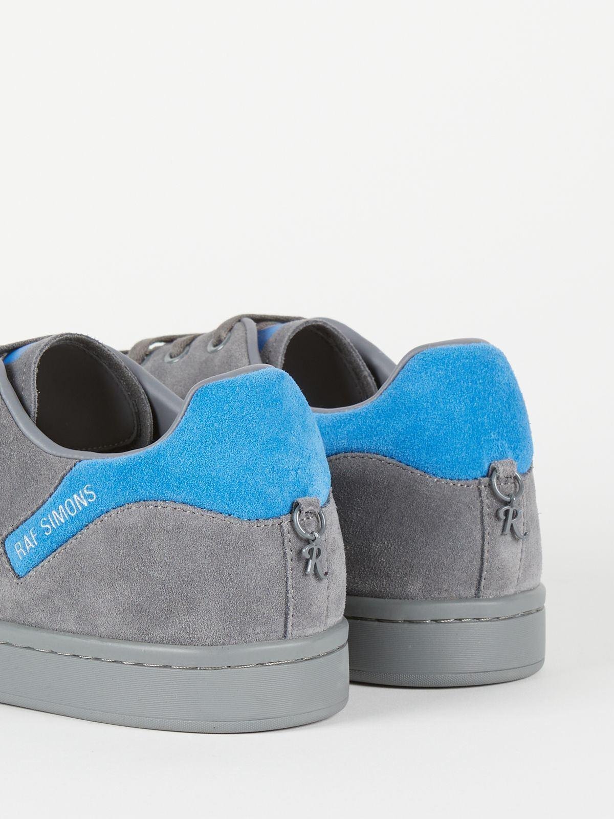 完全解説】Raf Simons (Runner) 完全解説】Raf Simons (Runner)