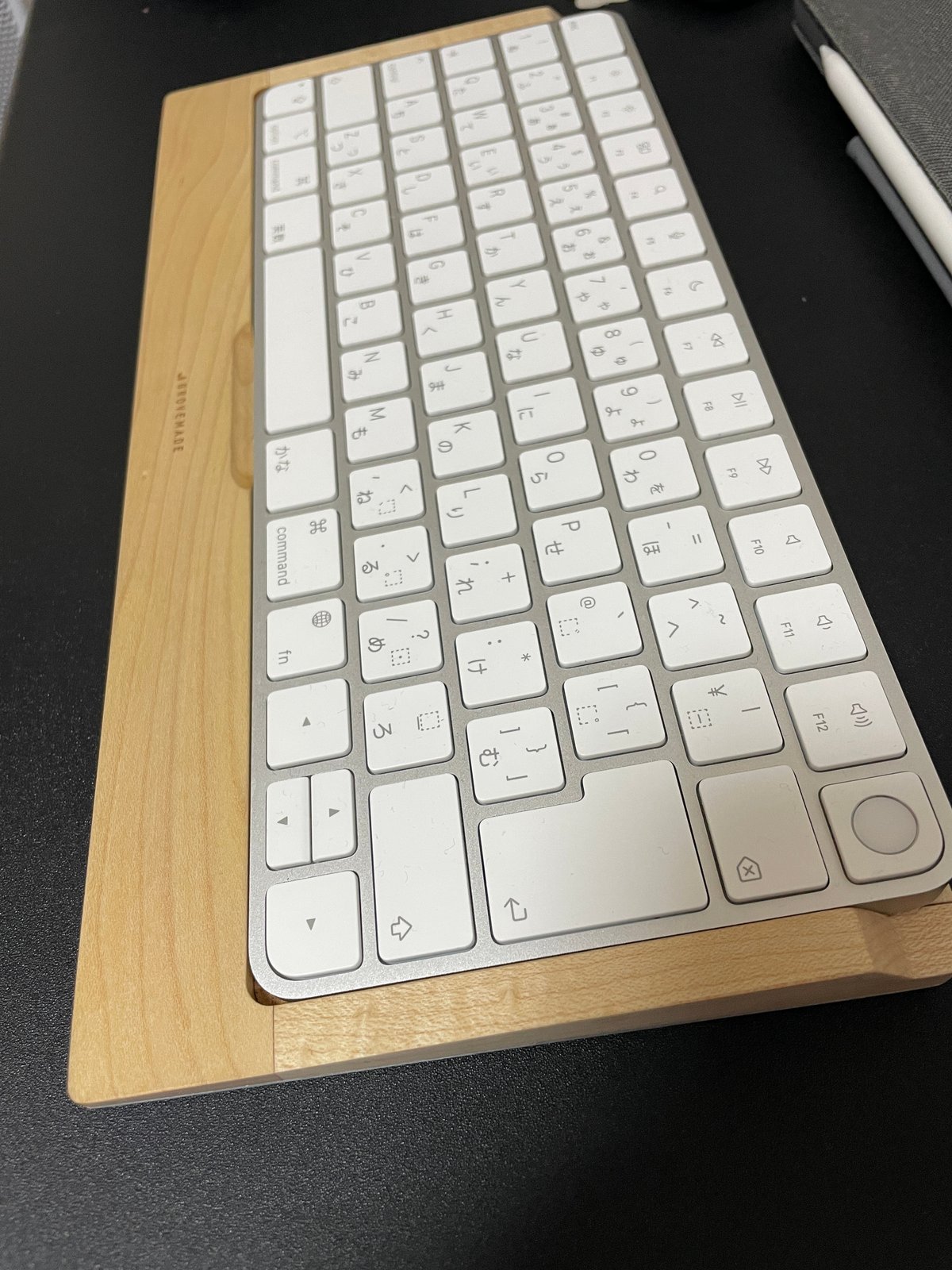 注文から2ヶ月半、アメリカからGrovemadeのキーボードトレーが届いた話｜tetsu SAKI