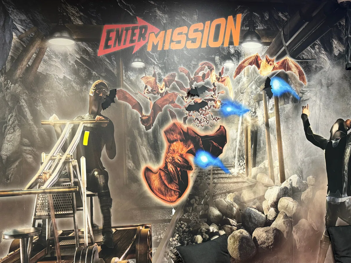 【Enter mission】スリル満点60分間のリアル脱出VRゲーム体験！~OUR STANDING VR ESCAPE ROOMS ...