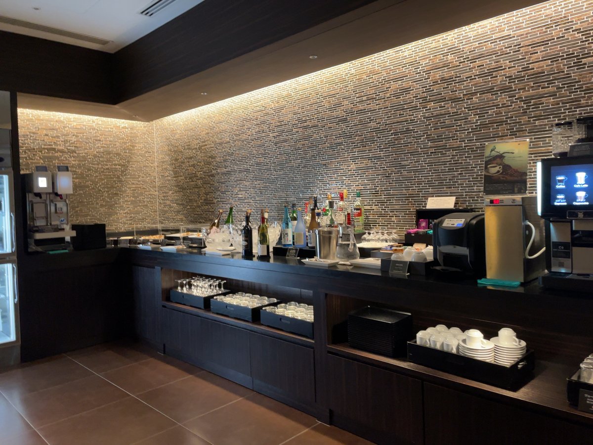 03 JALさんのフライトnote】成田空港 国際線ファーストクラスラウンジ｜Sora＊note