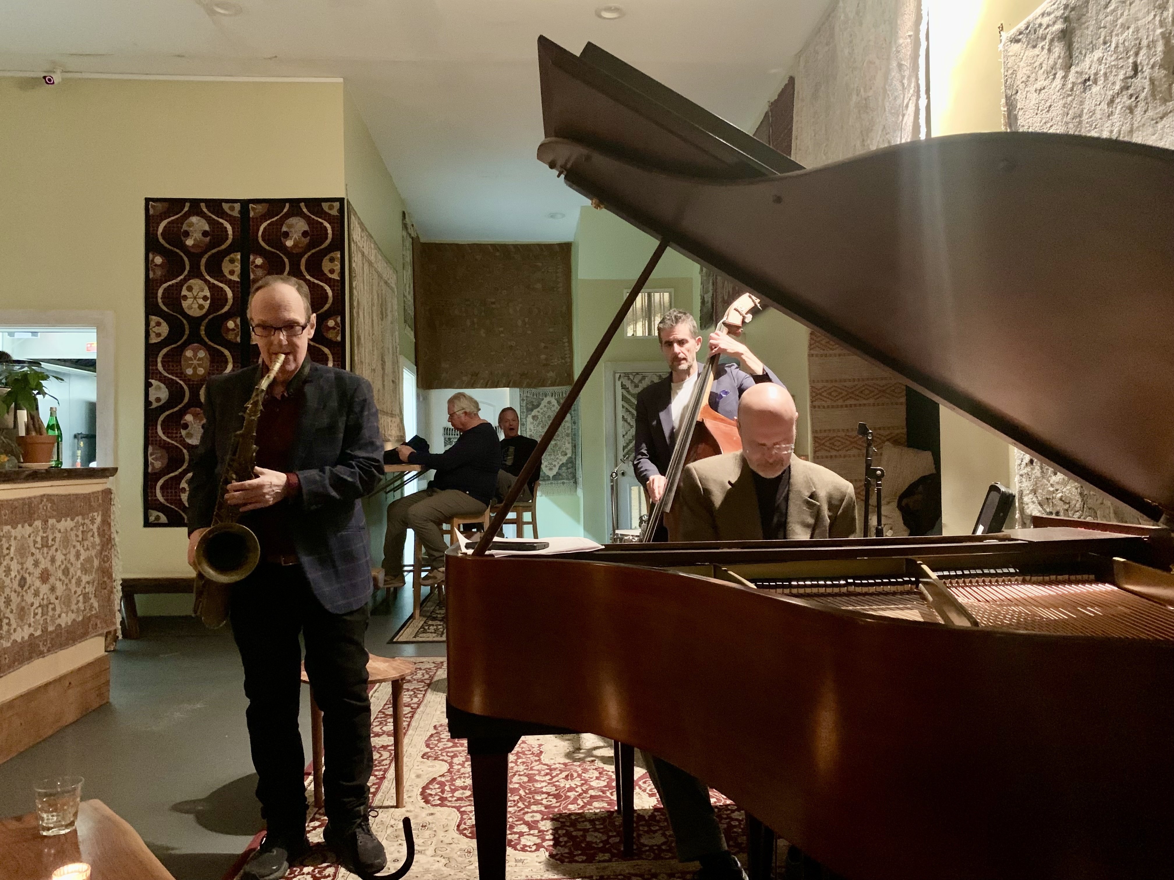 Ornithology Cafe !!｜霧生ナブ子／ Nabuko Kiryu