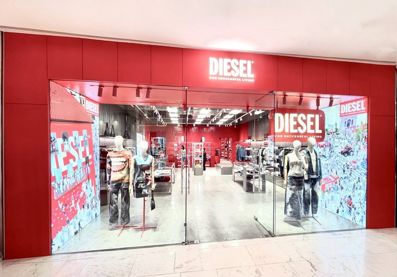 【期間限定】エンポリアムのDIESELで春のお買い物！最大25%オフの大チャンス｜SANO note