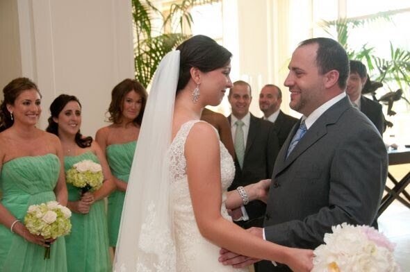 岩手で結婚式をお考えのお二人へ！ロマンチックな展開間違いなし！ファーストミートのやり方アイディア5選｜TSUDOI-WEDDING