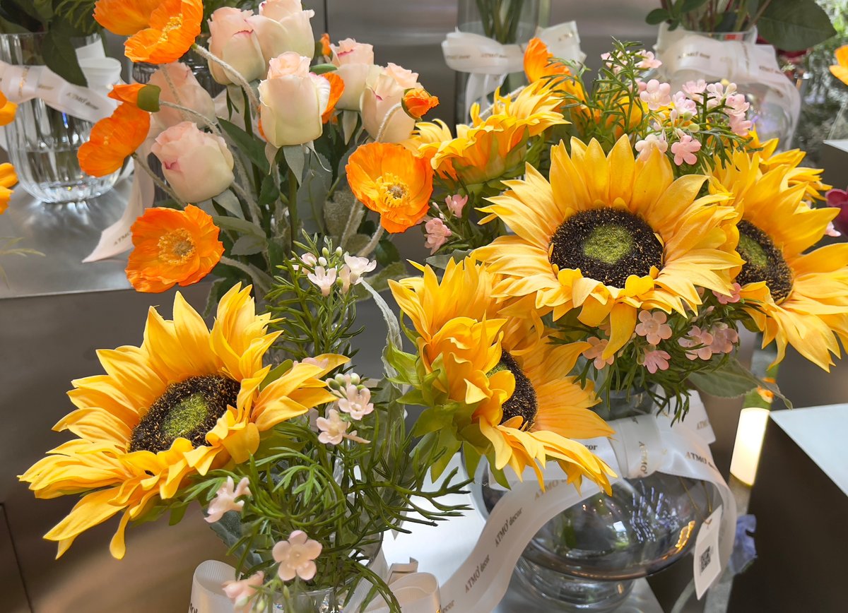 本物と見紛うクオリティ！エムクオーティエM階ブリッジにオープンした造花の新定番『ATMO' Decor』｜SANO note+ BANGKOK ...