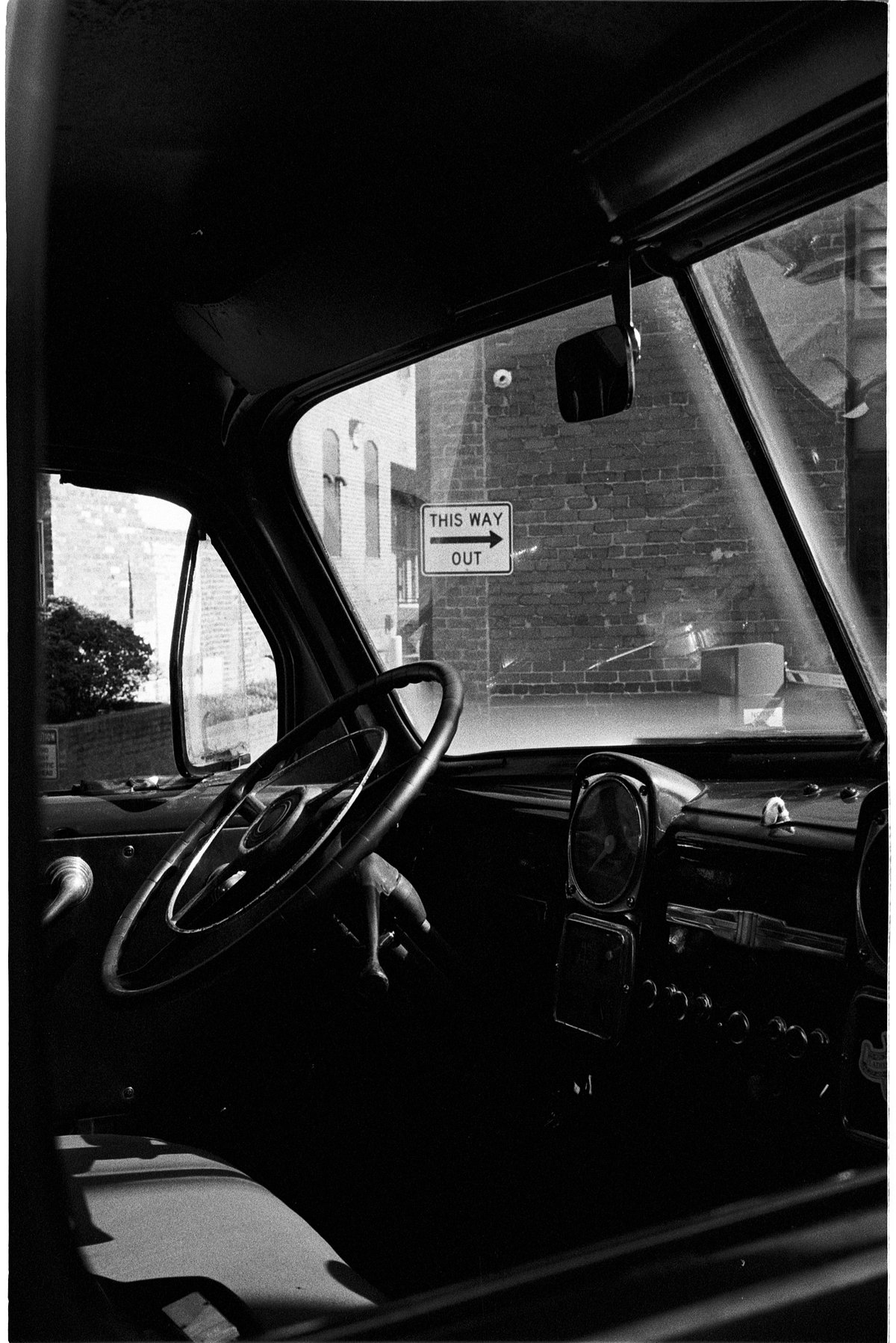 今だからこそ、ゆるりと付き合えるRollei 35Sが魅力的｜MOJA MOJA