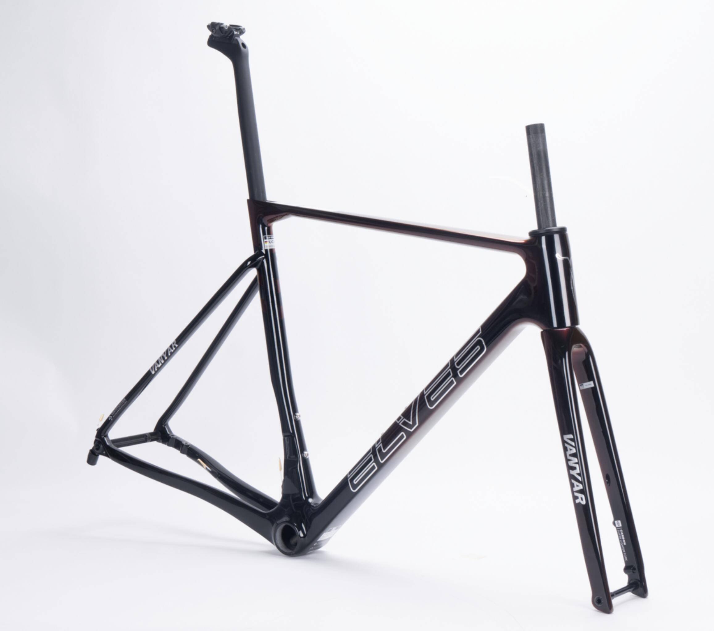 テスト: Elves Vanyar Pro Disc 2024 ヴァンヤールプロ モデルは テスト: Elves Vanyar Pro Disc 2024 ヴァンヤールプロ モデルは
