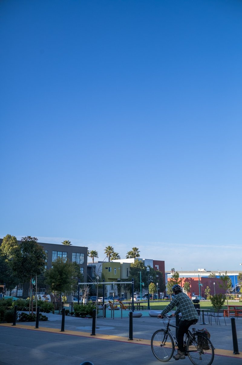 オフィス出社Day｜helloryuji