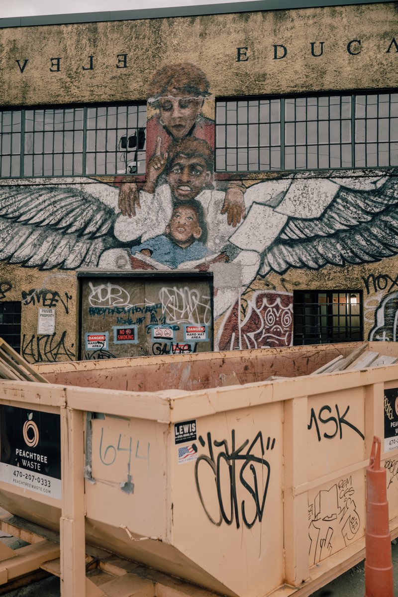 Edgewood AVE ｜MOJA MOJA