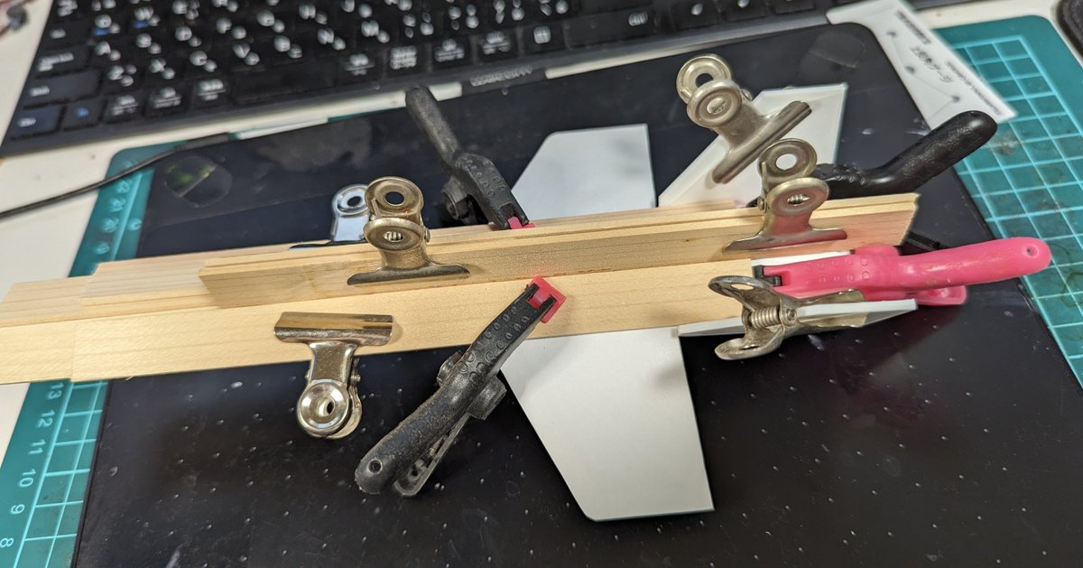 紙飛行機を作る TRAINER-2｜bry-ful