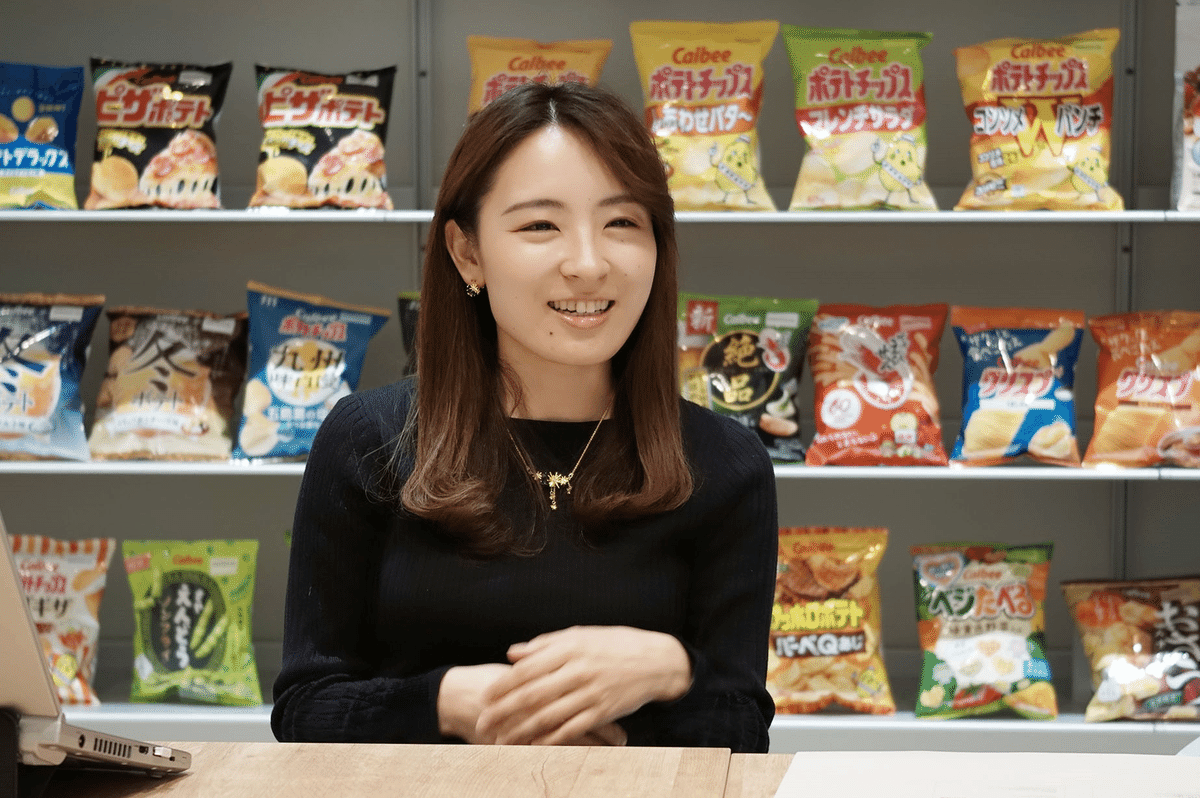 “Be Friendly, Be Charming.” カルビーらしいデザインの秘密｜THE CALBEE