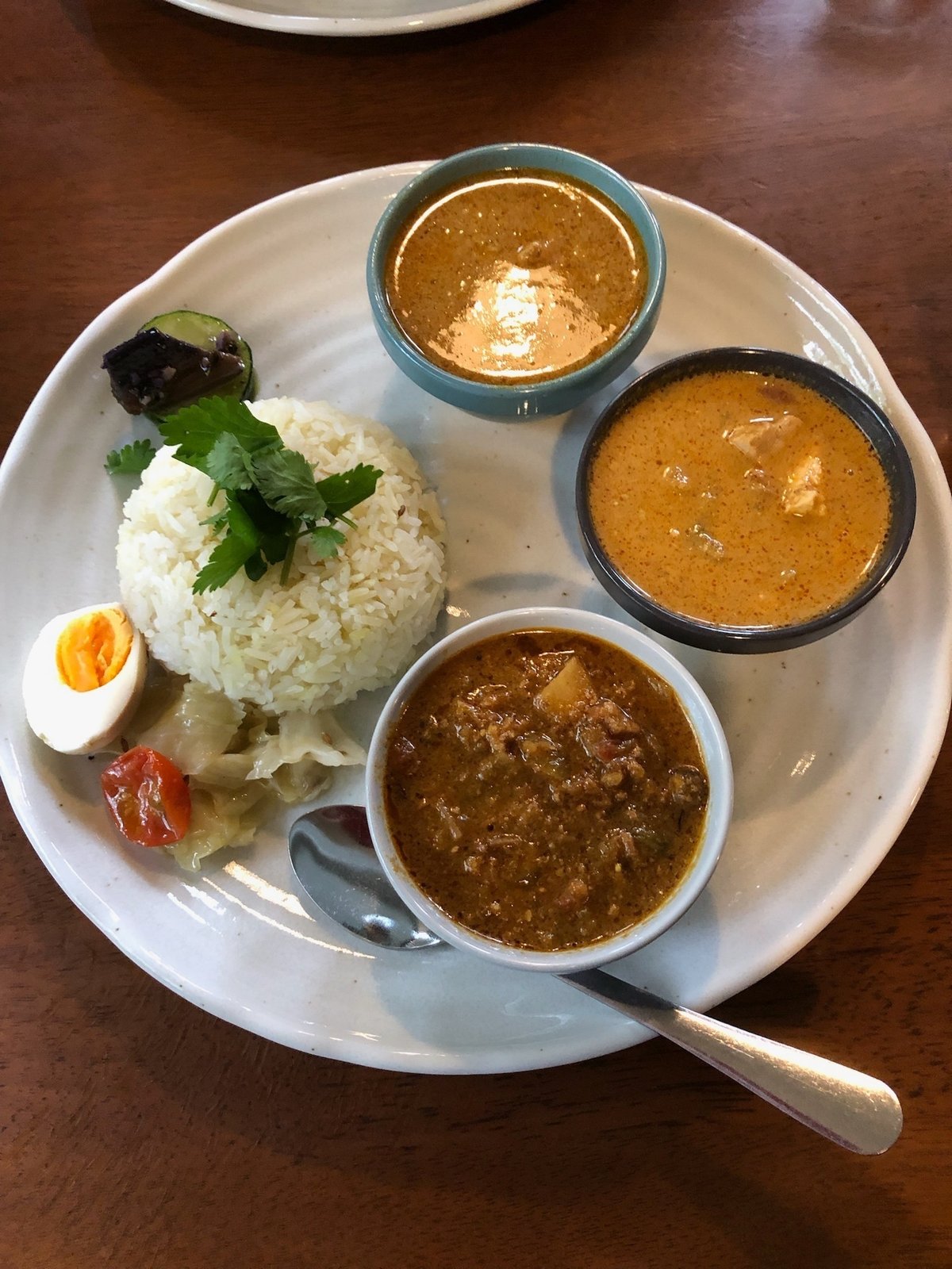 会いたい人に会いに行く NO4 −1沖縄編｜mimoza 手作りキャンピングカー 旅と畑