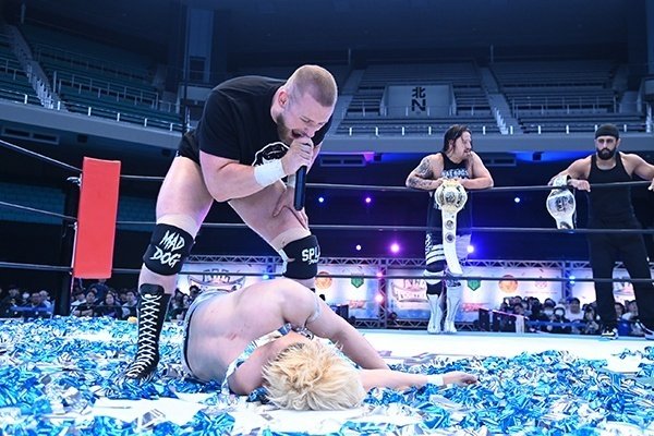 第8試合 海野翔太＆清宮海斗＆上野勇希 vs 上村優也＆KONOSUKE TAKESHITA＆シュン・スカイウォーカー｜新日本プロレスリング