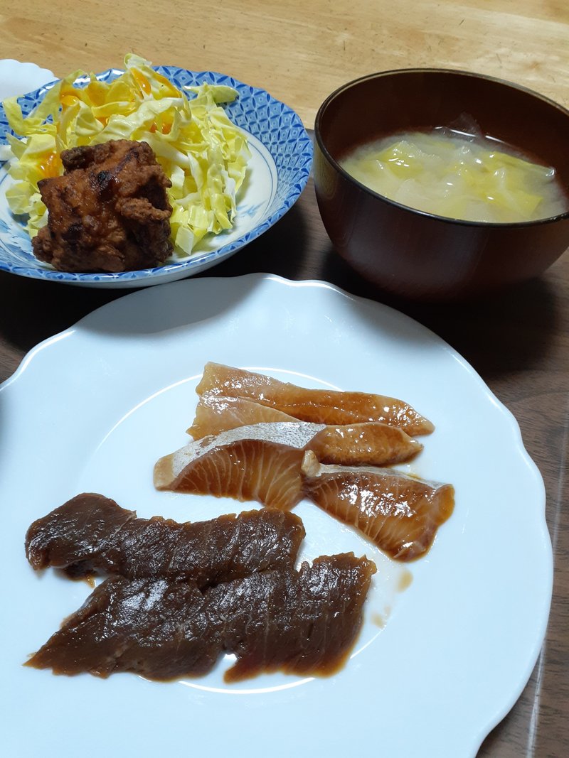 『本まぐろとかんぱちの漬け』(塩分0.6g)｜guttyo