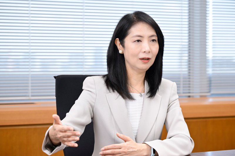 経営戦略の中心に「ソートリーダーシップ活動」を 。NECがシンクタンクを軸に進める理由とは？ ～対談・NEC田中執行役 Corporate SEVP 兼 CGAO×IISE 藤沢理事長｜国際 ...