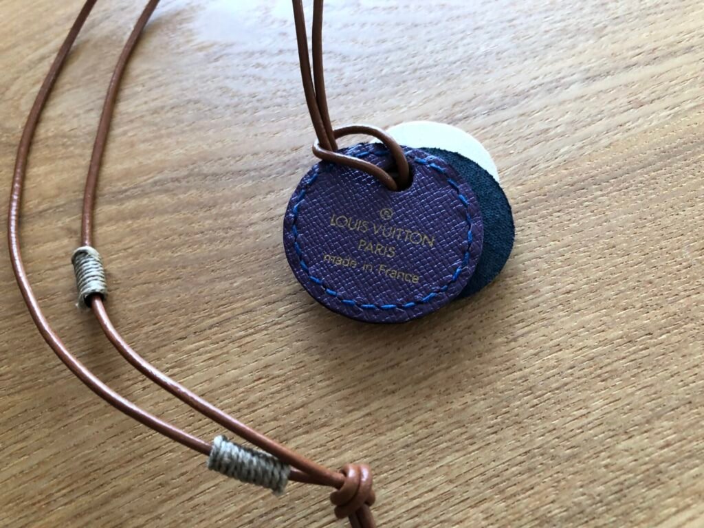 【革財布リメイク】古いサイフが生まれ変わる！丁寧な革製品のリメイクをご紹介します！｜ma-nyago