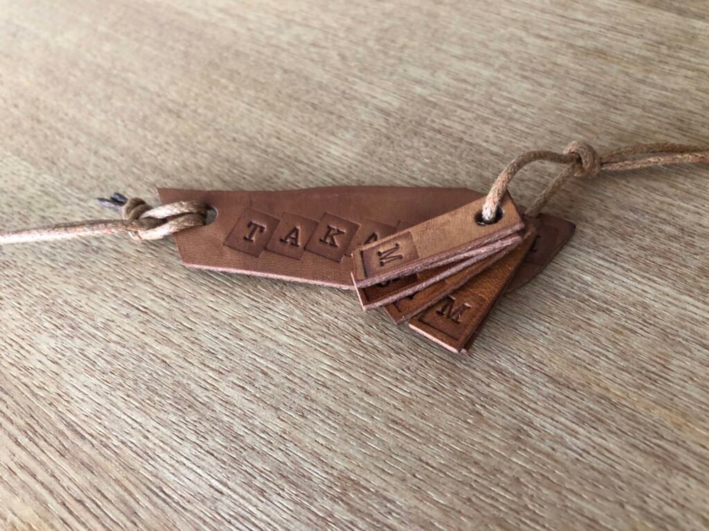 【革財布リメイク】古いサイフが生まれ変わる！丁寧な革製品のリメイクをご紹介します！｜ma-nyago