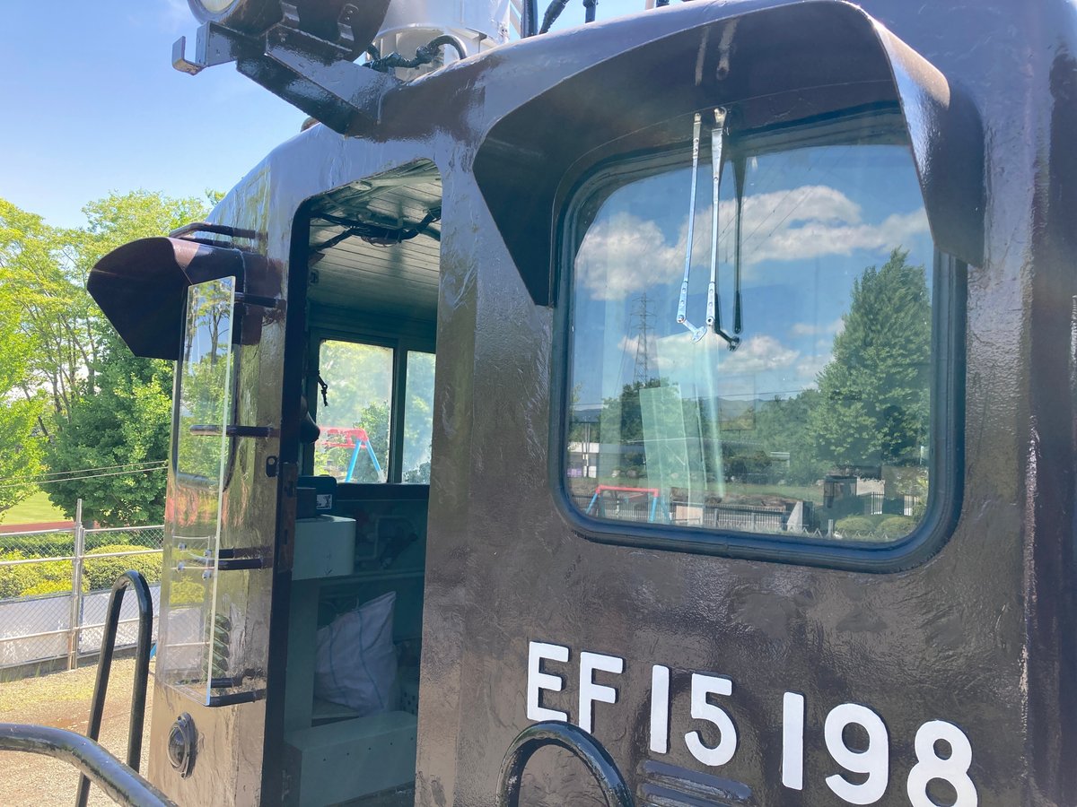 電気機関車EF15形式198号機の変貌🚋｜韮崎市ふるさと納税