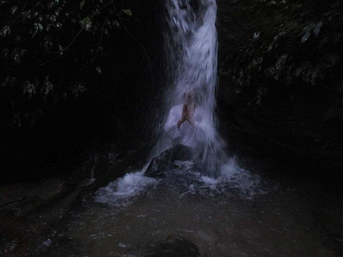 滝行の「場」｜Goro Kimura