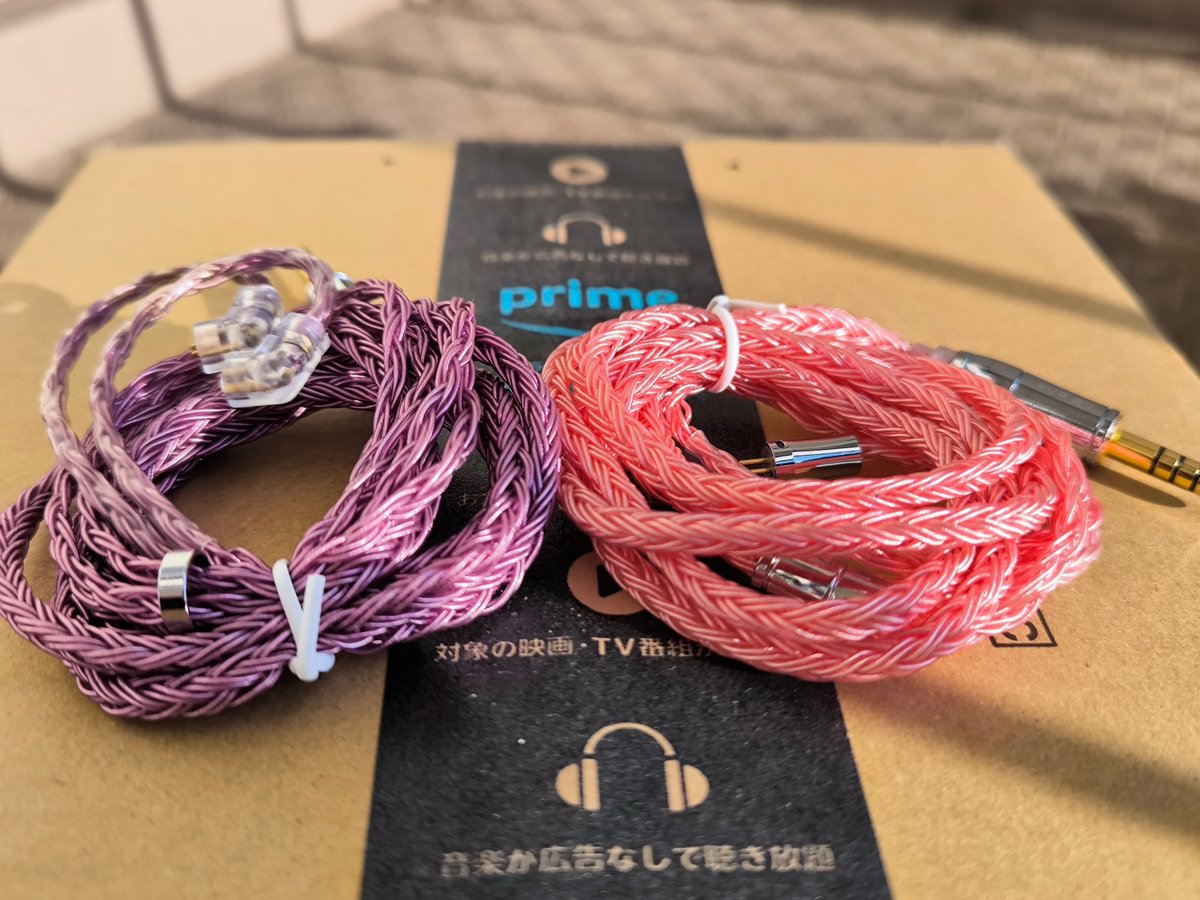 KBEAR ST18はポップでカラフルなイヤホンケーブル #PR｜西野績葉