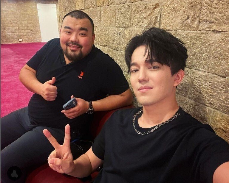 MV『SMOKE』by ディマシュ：感想 ＆ あんまり妄想しなくてすんでる解説｜yoko-tzm