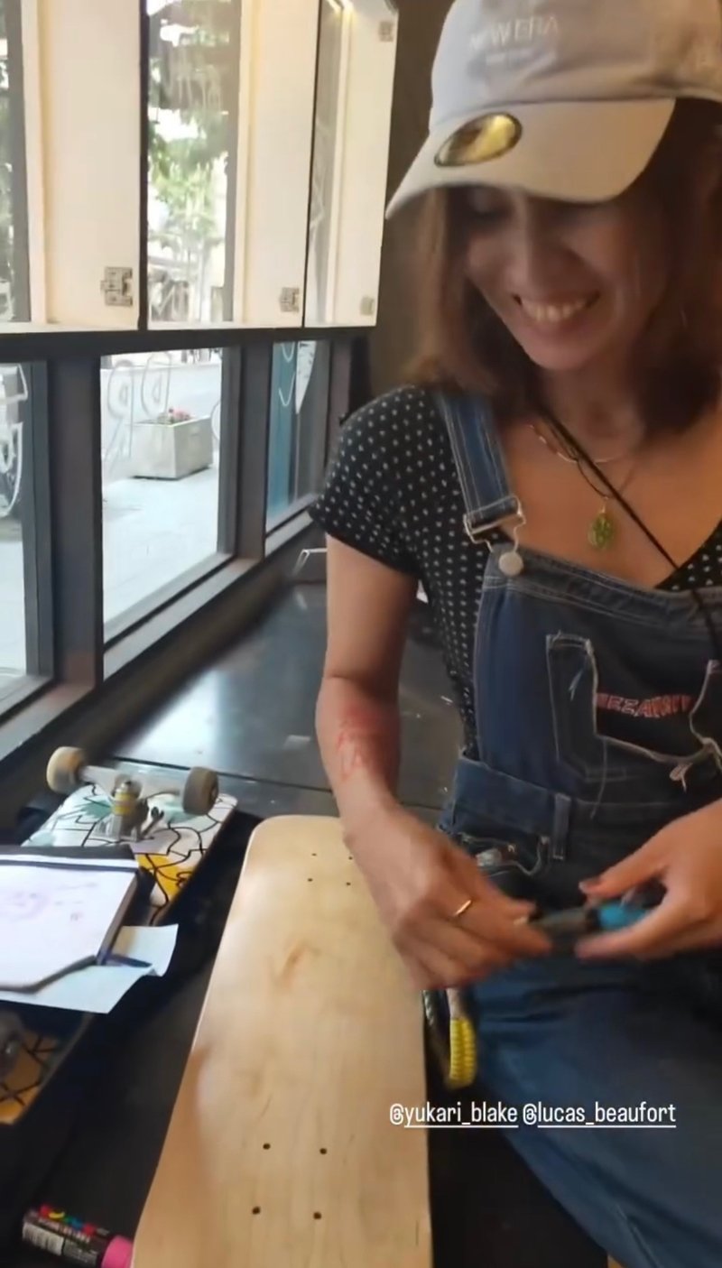 Interacting｜YUKARINのヘソだしクラブ