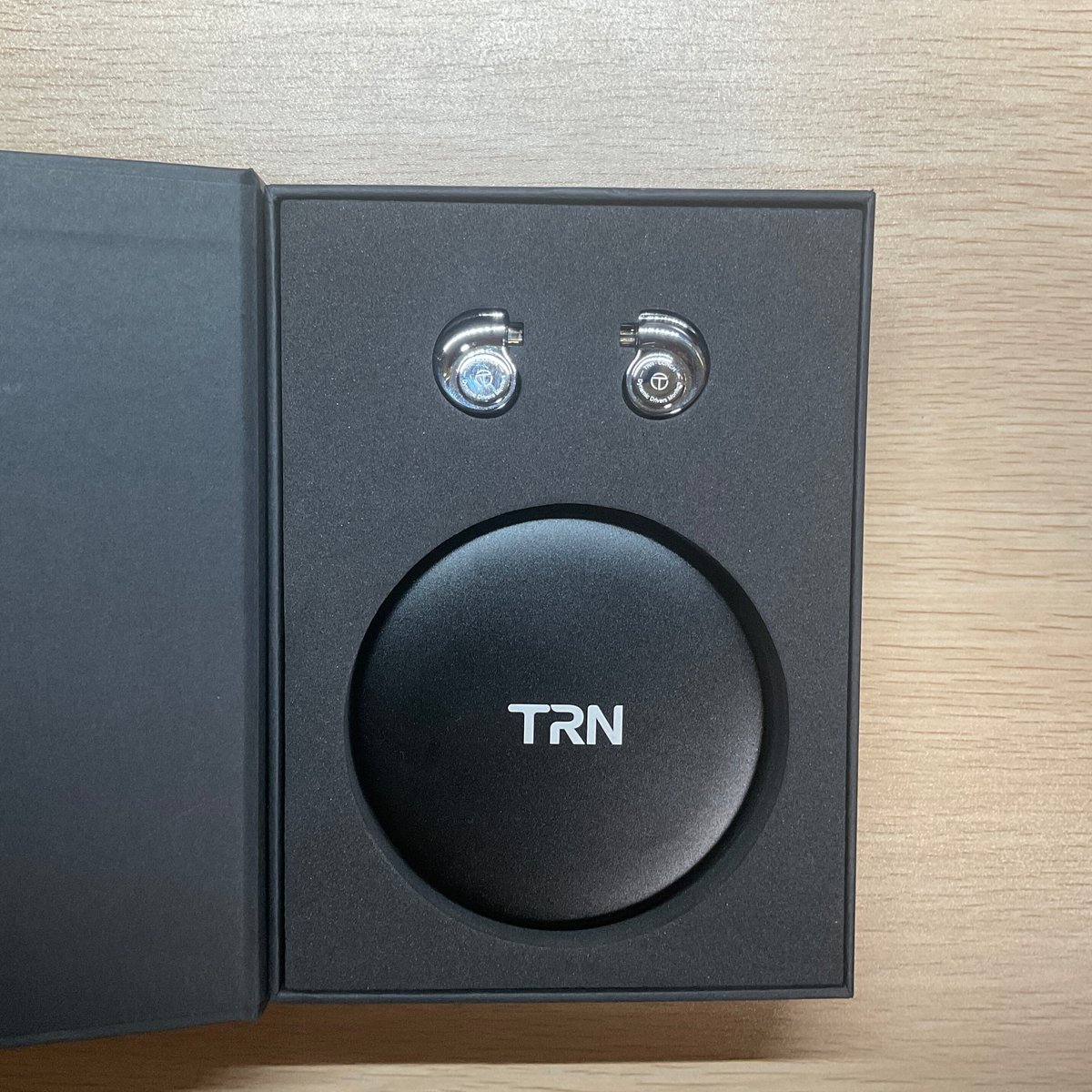 正に価格破壊。有線イヤホン界のゲームチェンジャー、TRN Conch レビュー！｜きゃろきゃろ