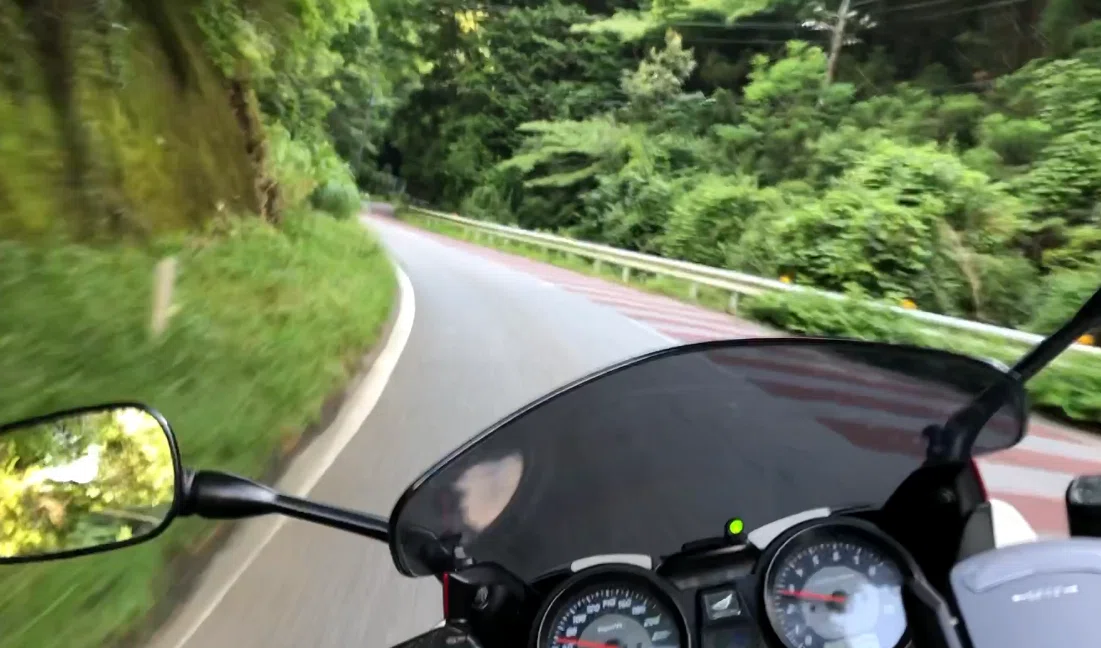 仕事休んでプチツーリング｜Rokuichi Rider