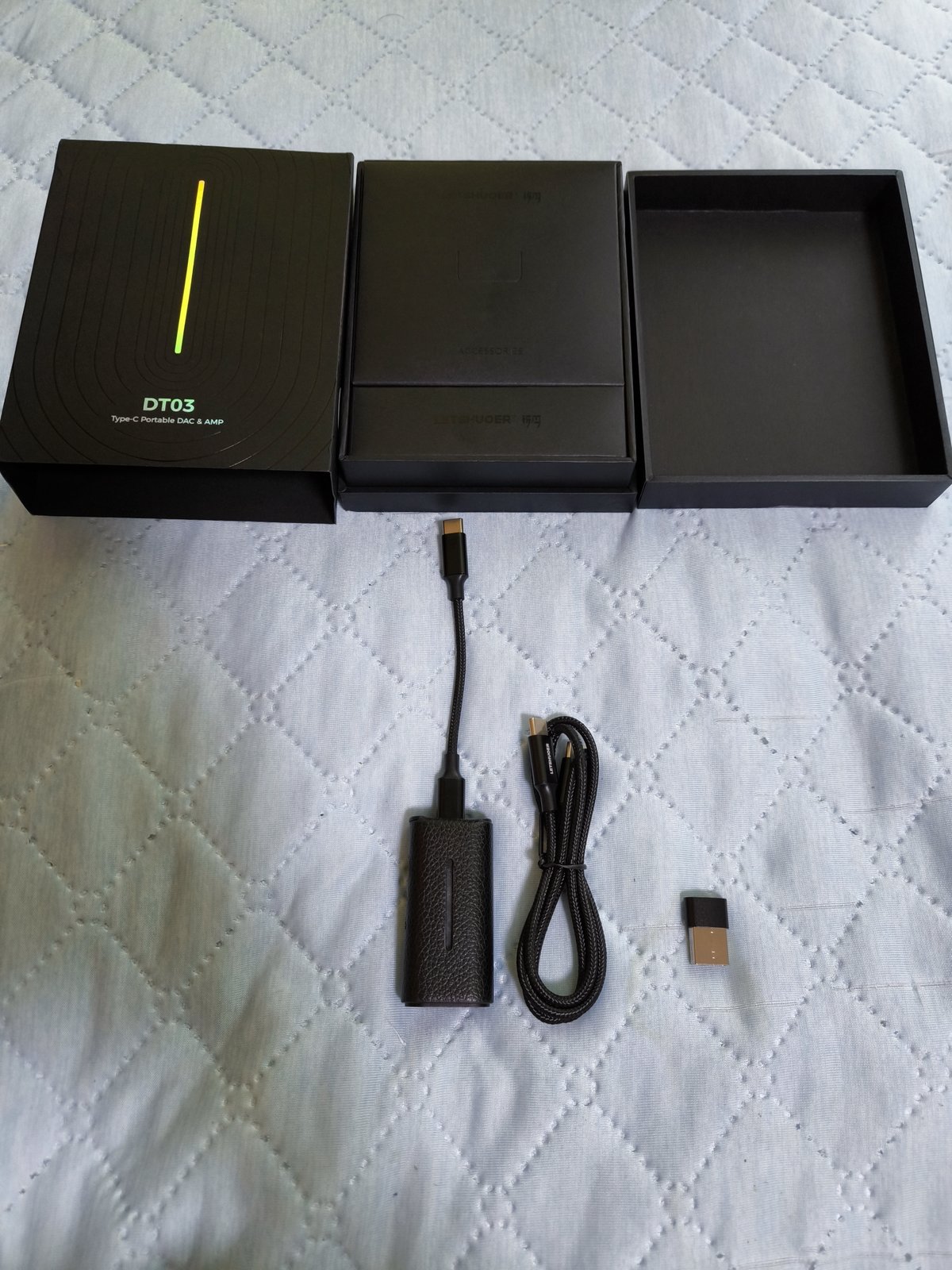 Letshuoer DT03 は ニュートラルでハキハキとした良バランスのDAC/AMP｜西野績葉