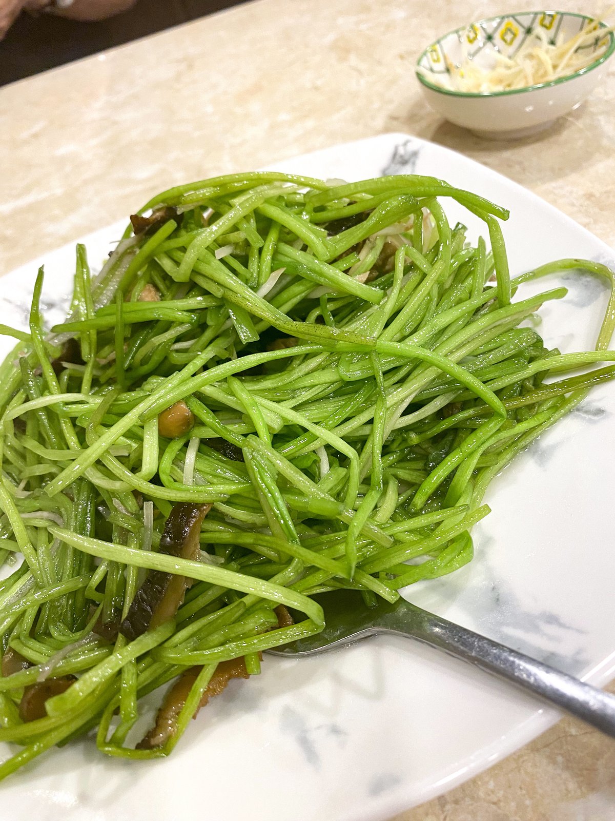 台北旅行Vol.19 実はナンバーワン小籠包？【古北饕Goodbeitao_旗艦店】はカジュアルでおいしい！｜月台（プラットホーム）