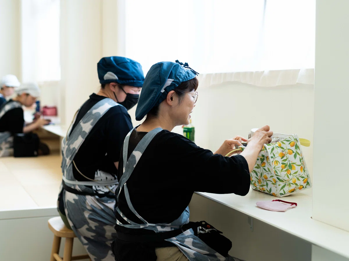会社の休憩スペースが、光で満たされました。｜Dainan_note