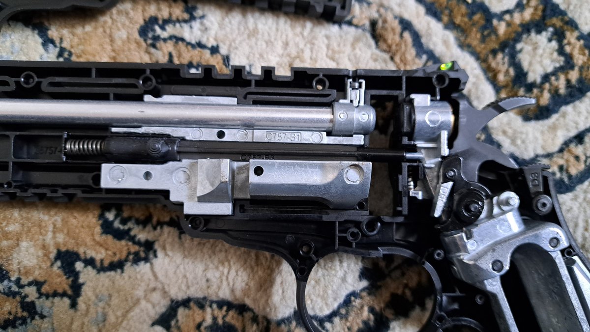 UMAREX ELITE FORCE H8R GEN2 CO2ガスリボルバー エアガンレビュー｜郭公