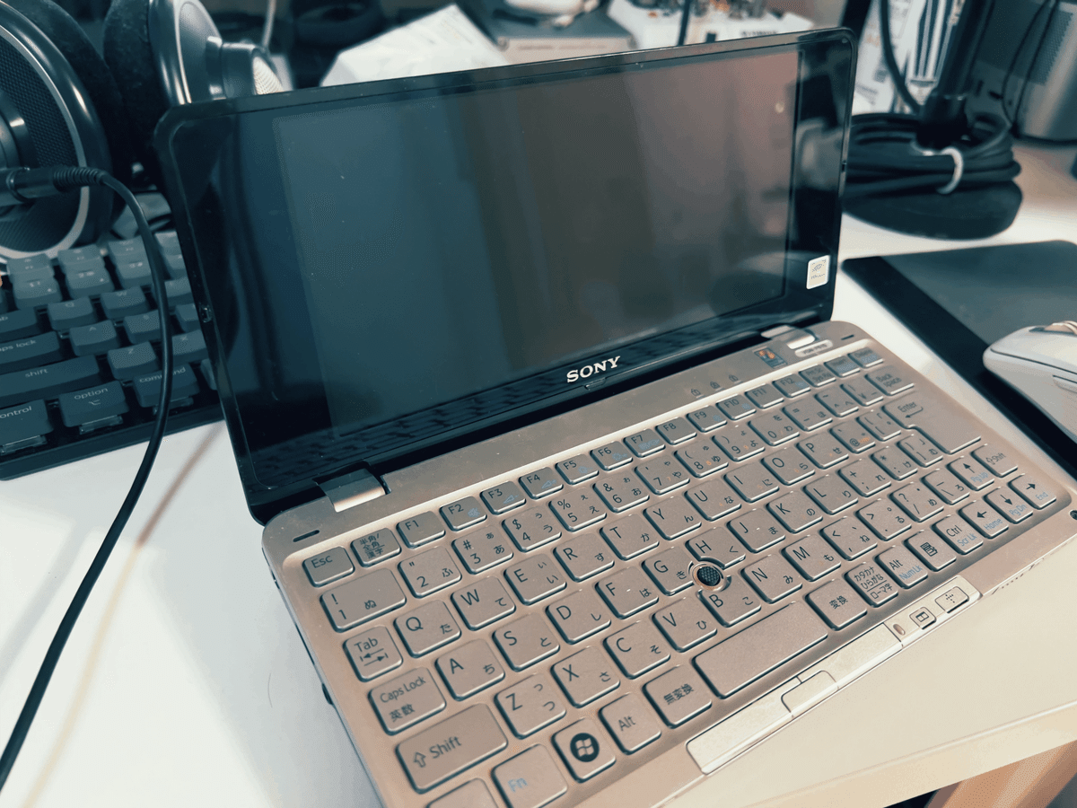 【エロゲ】Steam Deckの所感とUMPC｜ドチン・カズラ