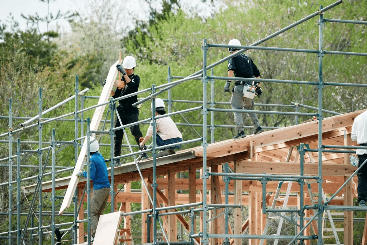 VUILDのNESTINGがwebサイトリニューアル。新たな小屋づくりキット「ガッショウモデル」を1名限定でプレゼント｜NESTING