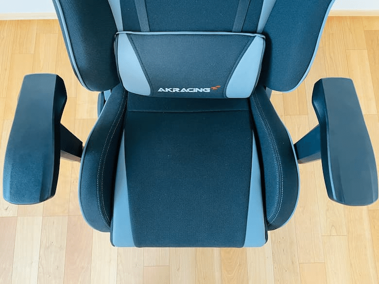 AKRacing Wolf レビュー。組み立て簡単。女性の身長でもOK。勉強やテレワークがサクサク捗るゲーミングチェア。｜もんたな