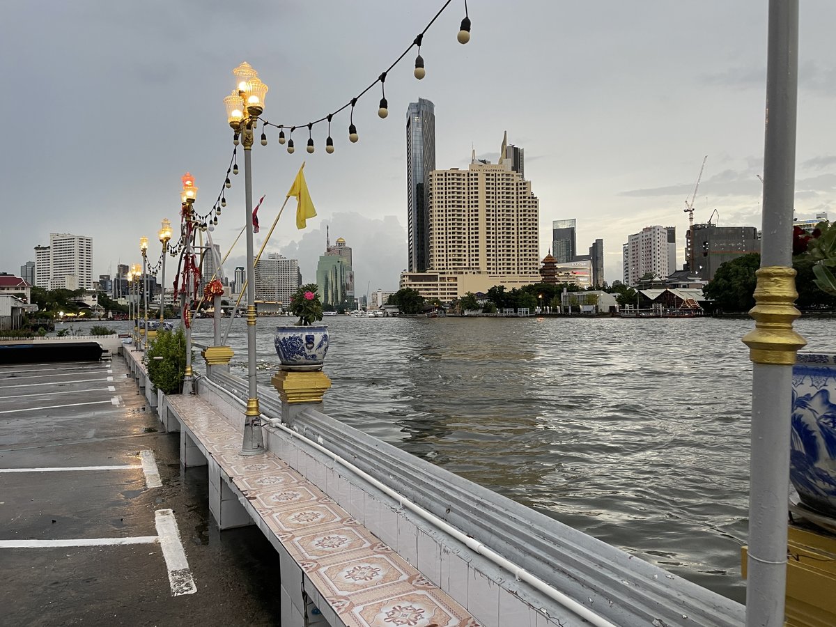 バンコク旧市街散歩【Song Wat Road】｜ときつる