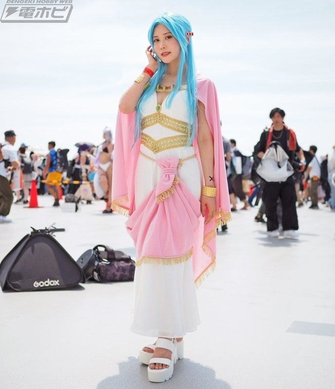 【C104】コスプレ写真レポート①伊織もえさん扮する『NIKKE』バイパーも！『ホロライブ』『このすば』『ワンピース』『原神』など！1日目 ...