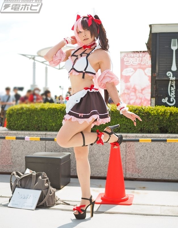 【C104】コスプレ写真レポート①伊織もえさん扮する『NIKKE』バイパーも！『ホロライブ』『このすば』『ワンピース』『原神』など！1日目 ...