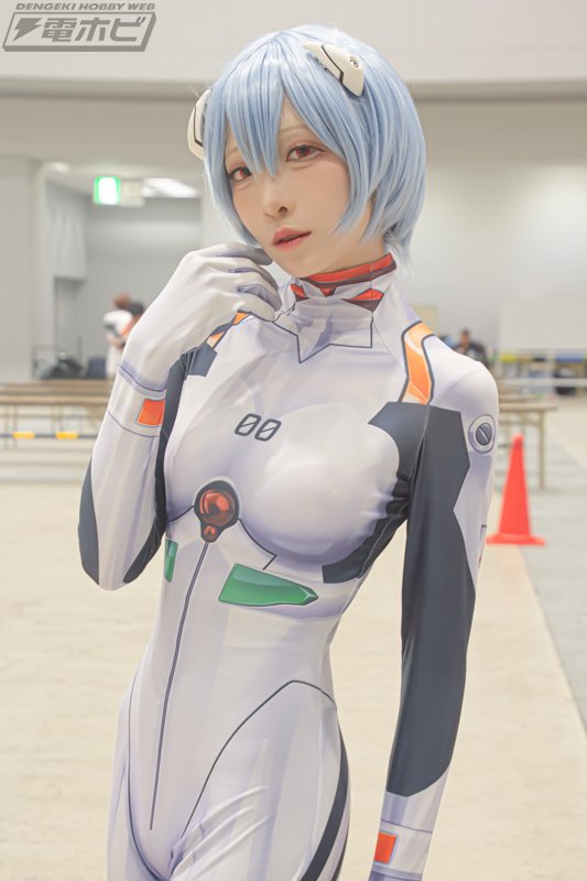 【C104】コスプレ写真レポート②『エヴァ』『学マス』『ウマ娘』『NIKKE』『崩壊：スターレイル』『2.5次元の誘惑』『涼宮ハルヒの憂鬱』『チェンソーマン』など！2日目（2024年8月12日 ...